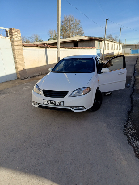 Lacetti 1.8 2010