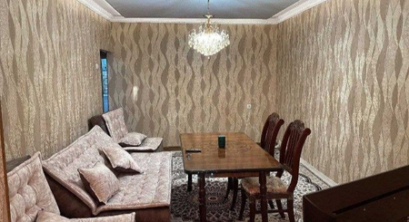 Домробод срочно продаётся квартира 77серия 2*3/3/4