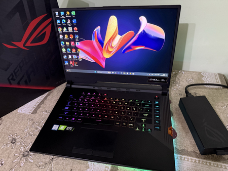 Asus rog strix Core i7/ 240hz< 3ms / RTX 2070 8gb / 16gb /  SSD 512gb