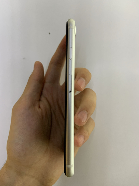 Iphone se йили 2022
