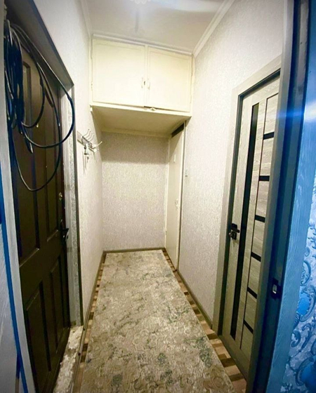 Bez makler arzon narxda uy sotiladi,kelishiladi,srochna pul kerak