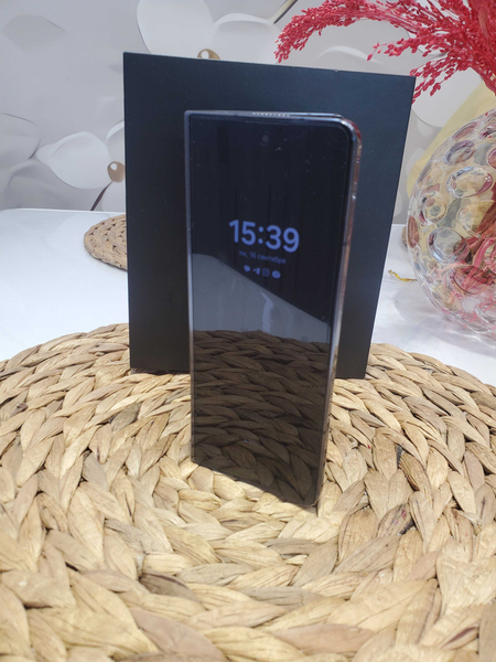 Продаю Samsung Fold 5