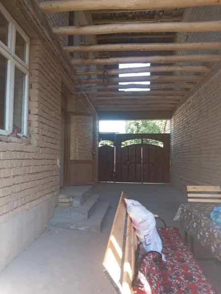 Arzon Xovli sotiladi