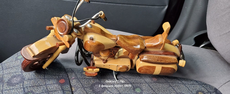 Moto suvenir  qo'l mehnati