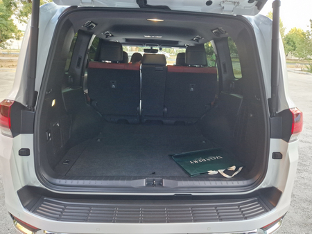 Продам Toyota Land Cruiser 300