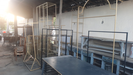 Cocos ofis va uy mebellari Loft