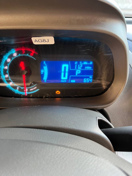 Kobilt 2024 yil avtomat oq rang 700 km prabeg kraska toza 12700$