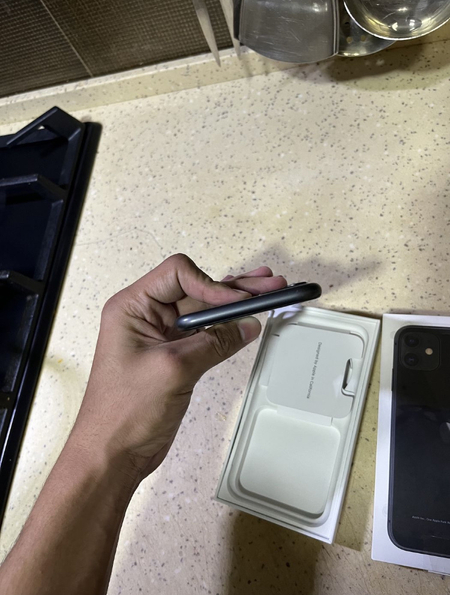 Iphone 11 Ideal 78% Korobka dokument