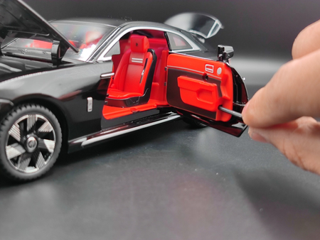 Rolls Royce Spectre 1:24 металлическая масштабная Модель - Доставка