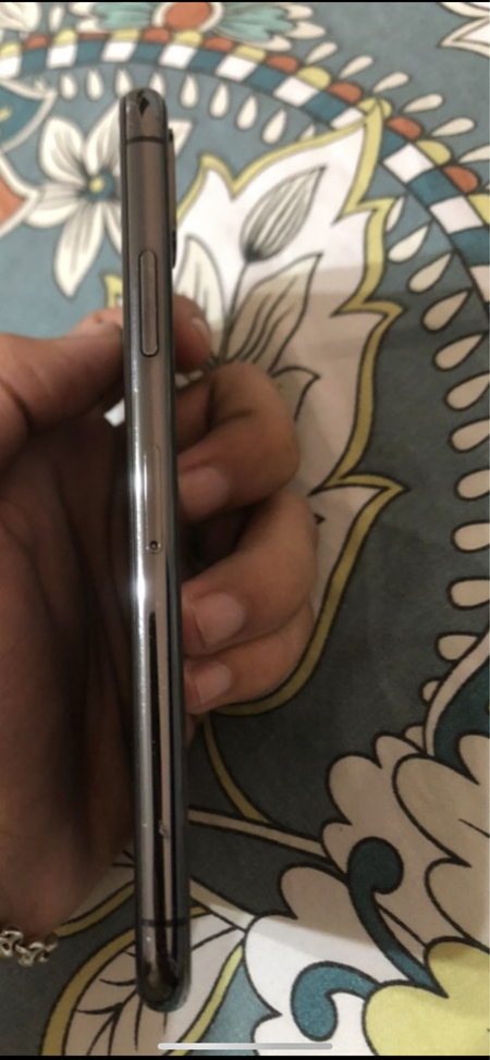 iphone x 64gb…..