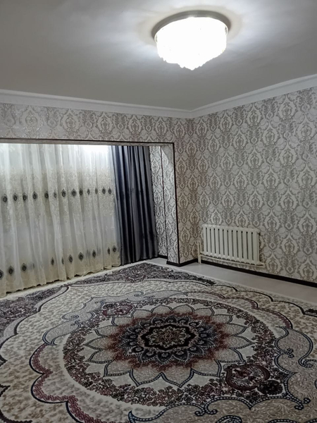 Срочно продается 3 комнатная Чиланзар 20А