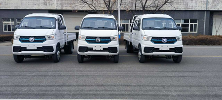 TM bortovoy gruzovik UZBda 1-marta