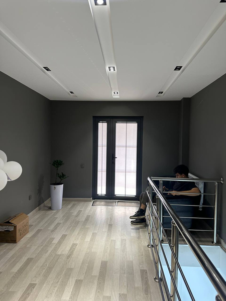 Аренда подОфис Ориентир-Самарканд дарвоза 150м2  2500$торг