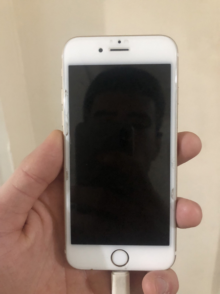 Ipxone 6 s 16gb ideal xama joyi ishlidi xolati zor regin ru/a