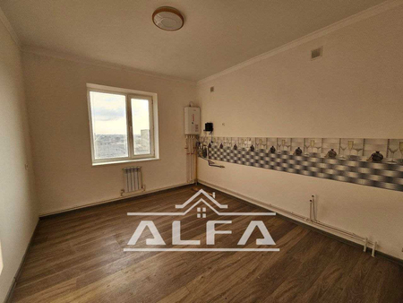 2 xonali 76m² 5-qavat sotiladi.
