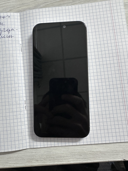 Iphone 15 promax sasteniya ideal