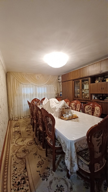 Продается 3/3/4комнатный квартира