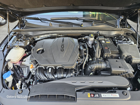 Kia K5     GT LINE