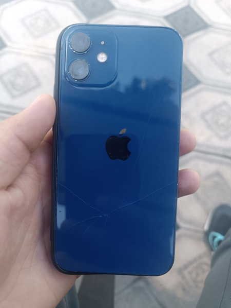 Iphone 12 mini blue