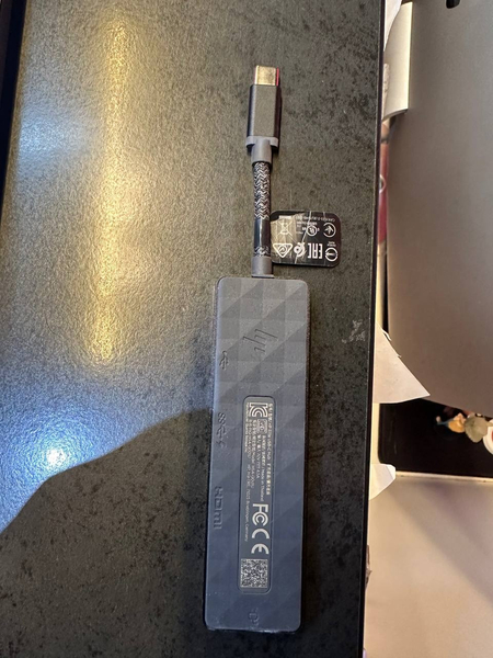 HP elite USB-C hub
