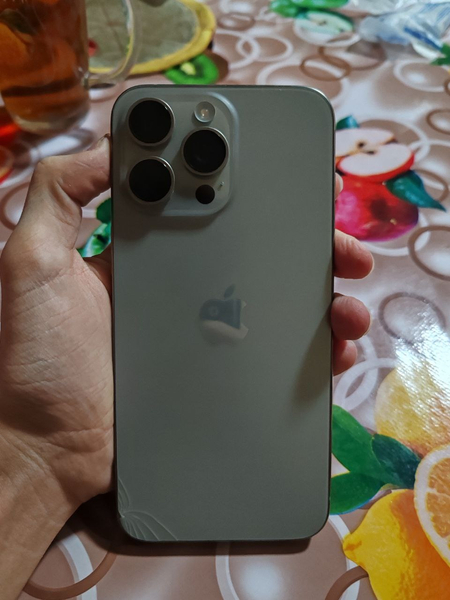 Iphone 15 Pro Max ( 512 GB )
