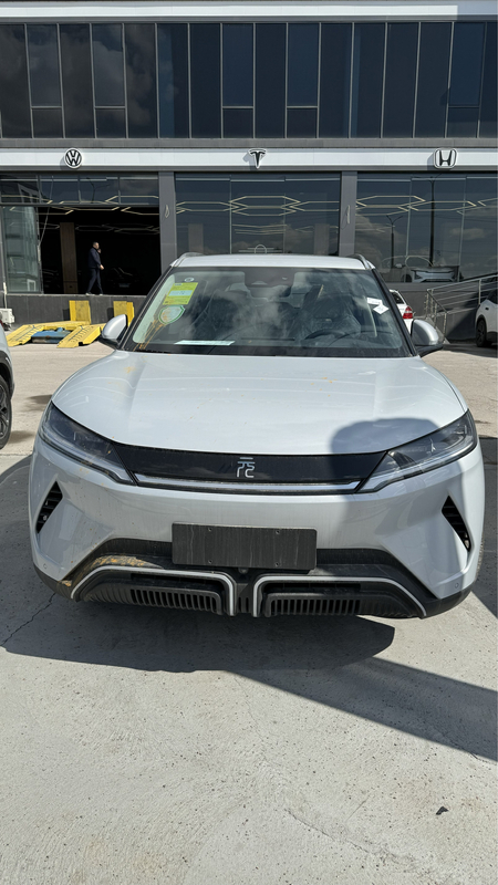 Byd yuan up 3-pozitsia nalichi