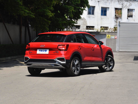 Audi Q2L 35TFSI Под Заказ