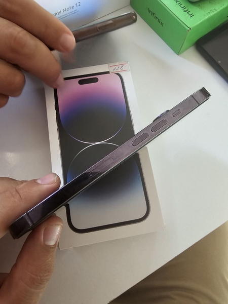 Iphone 14 pro zudlik biln