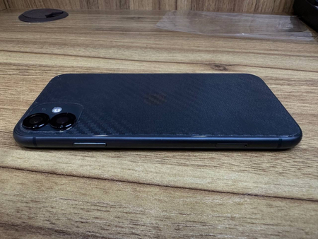 Iphone 11 / 64gb / 83% / black