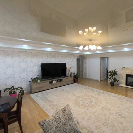 Продажа квартиры,в центре!
