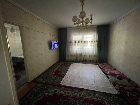 Продается квартира в г. Чирчик (орин. Макро - Базар)