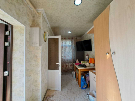 продаётся дом с участком. ор: Яшнабад, паспортный стол. 133235