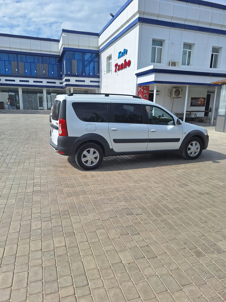 продаётся Lada Largus Cross двигатель vesta  1.6
