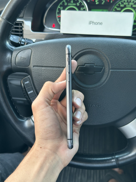 iPhone 11 64gb kar/dok ideal