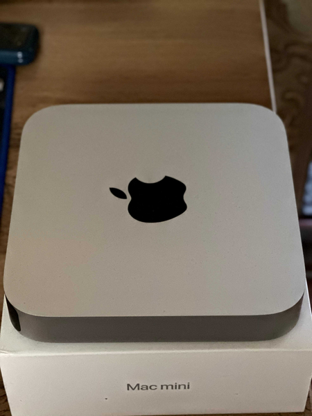 Mac mini с чипом M2 (с официальной гарантией Apple до сентября, 2024)