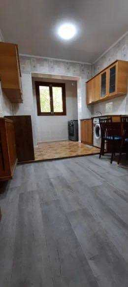 Продажа квартиры на Мирабаде 2/3/9