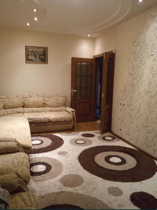 Своя 2х ком на 1этаже Сергели7( от маш базара 200 м)