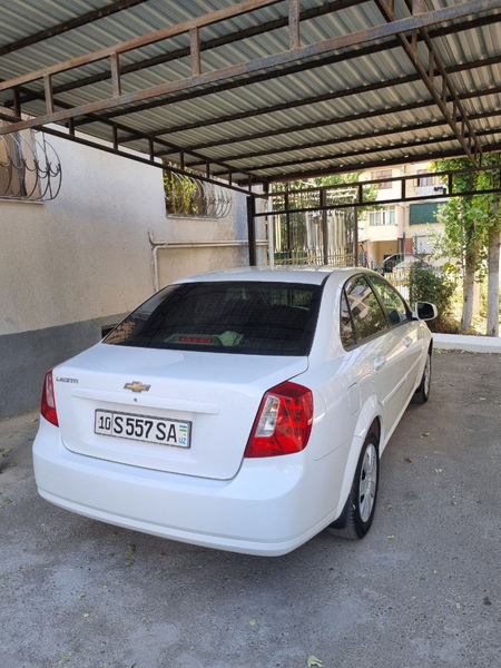 Chevrolet gentra tozza