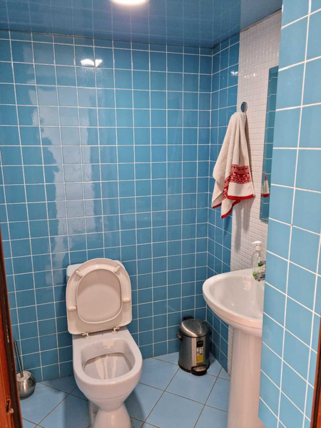 Продается 1 этаж здание
