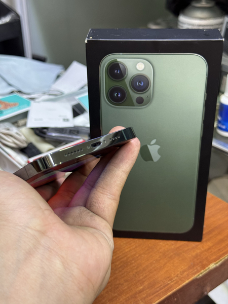 Iphone 13 pro max ideal 633$
