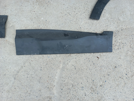 Tracker-2 molding shopir tomon