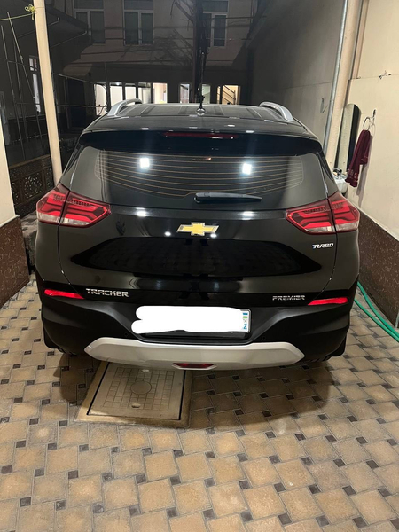 Tracker 2023 Premier