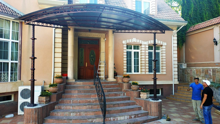 Решетки,перила, ограждения,навесы и другие металлоконструкции