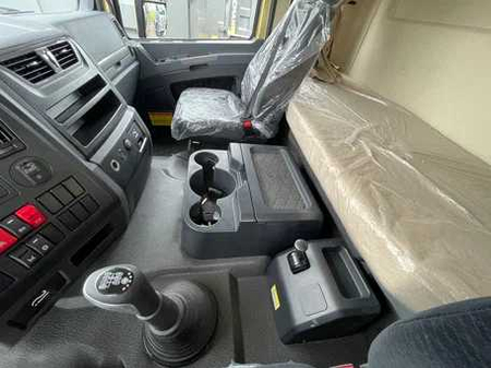 Бортовой кран-манипулятор Howo-TX 8x4 20 т