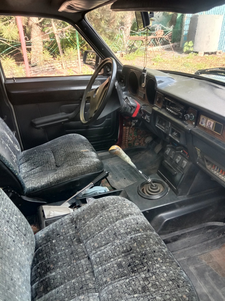 GAZ 31029 Сотилады