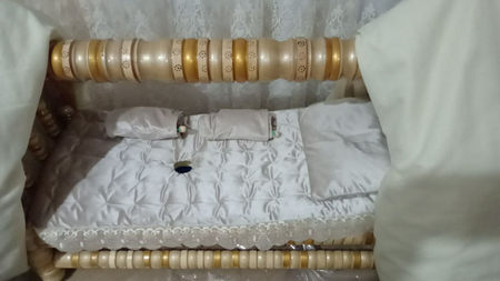 Beshik sotiladi holati yangi