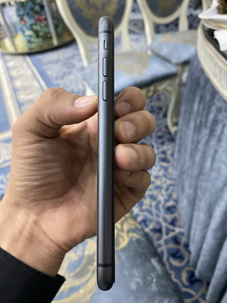 Iphone 11 xolati zor