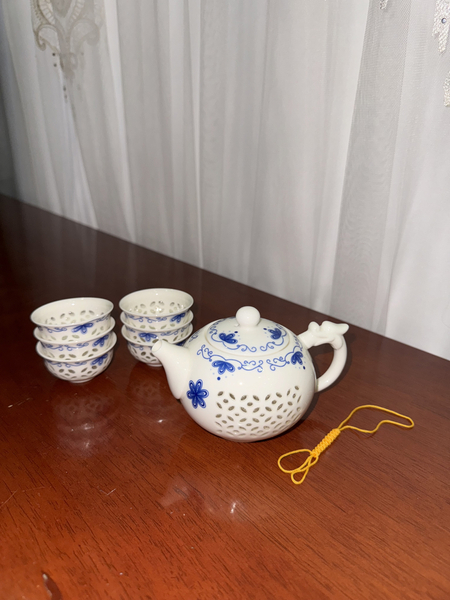 Китайский фарфоровый чайный сервис