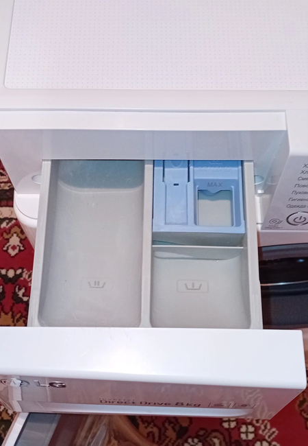 Продам стиральную машинку LG 8 кг!