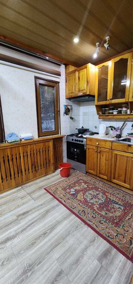 СРОЧНО продается квартира 3х комн на Чиланзаре ( К142 )